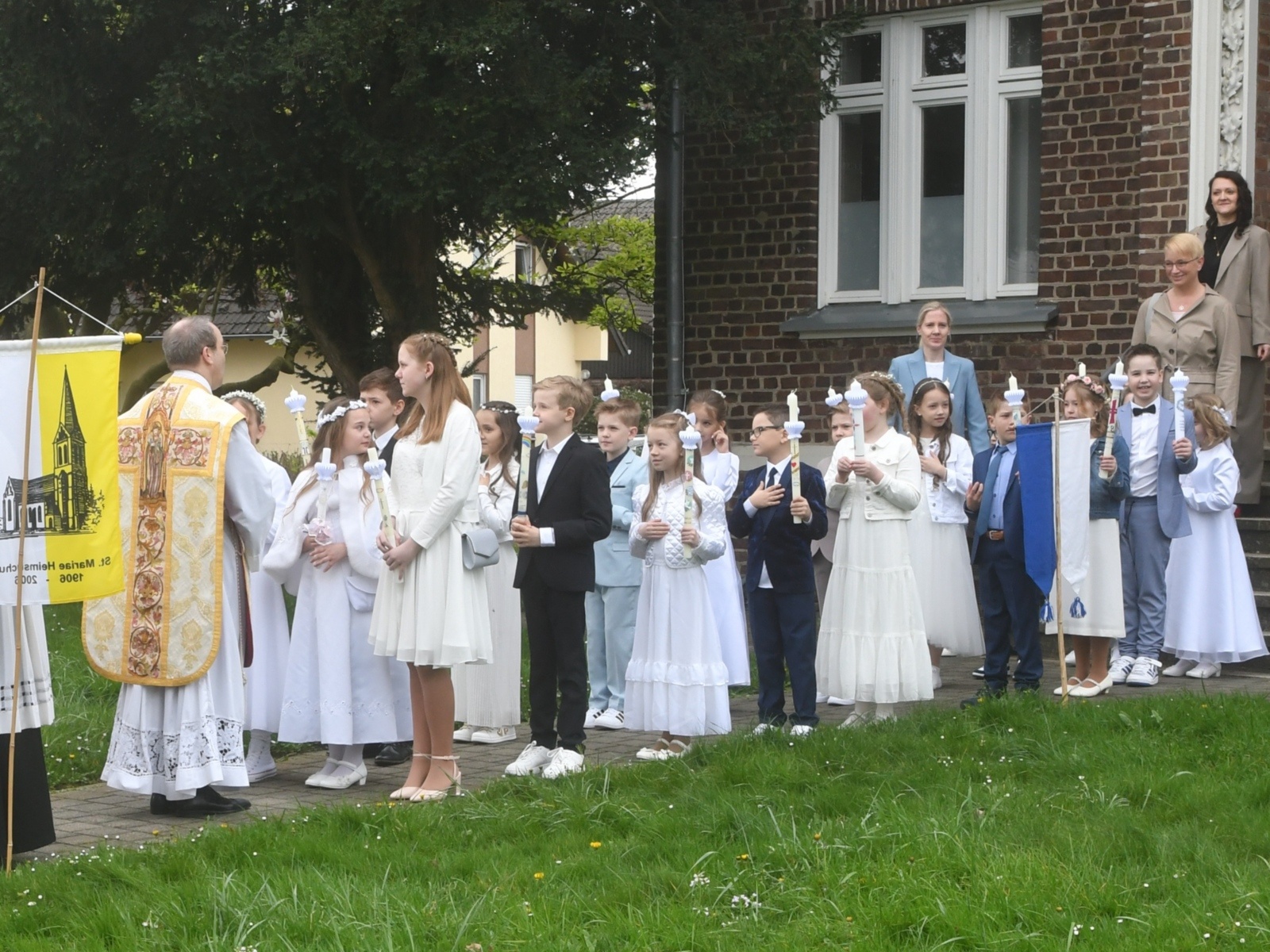 Pfarrverband Geistingen-Hennef-Rott | Rückblick auf die Erstkommunion 2024